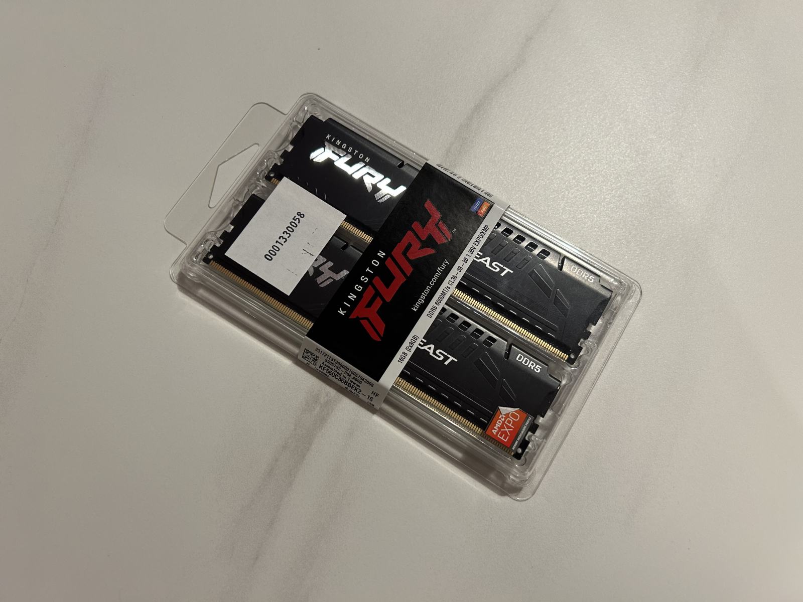 Kingston Fury Beast DDR5 16gb (2x8gb), 6000 MT/s, NOVO, garancija