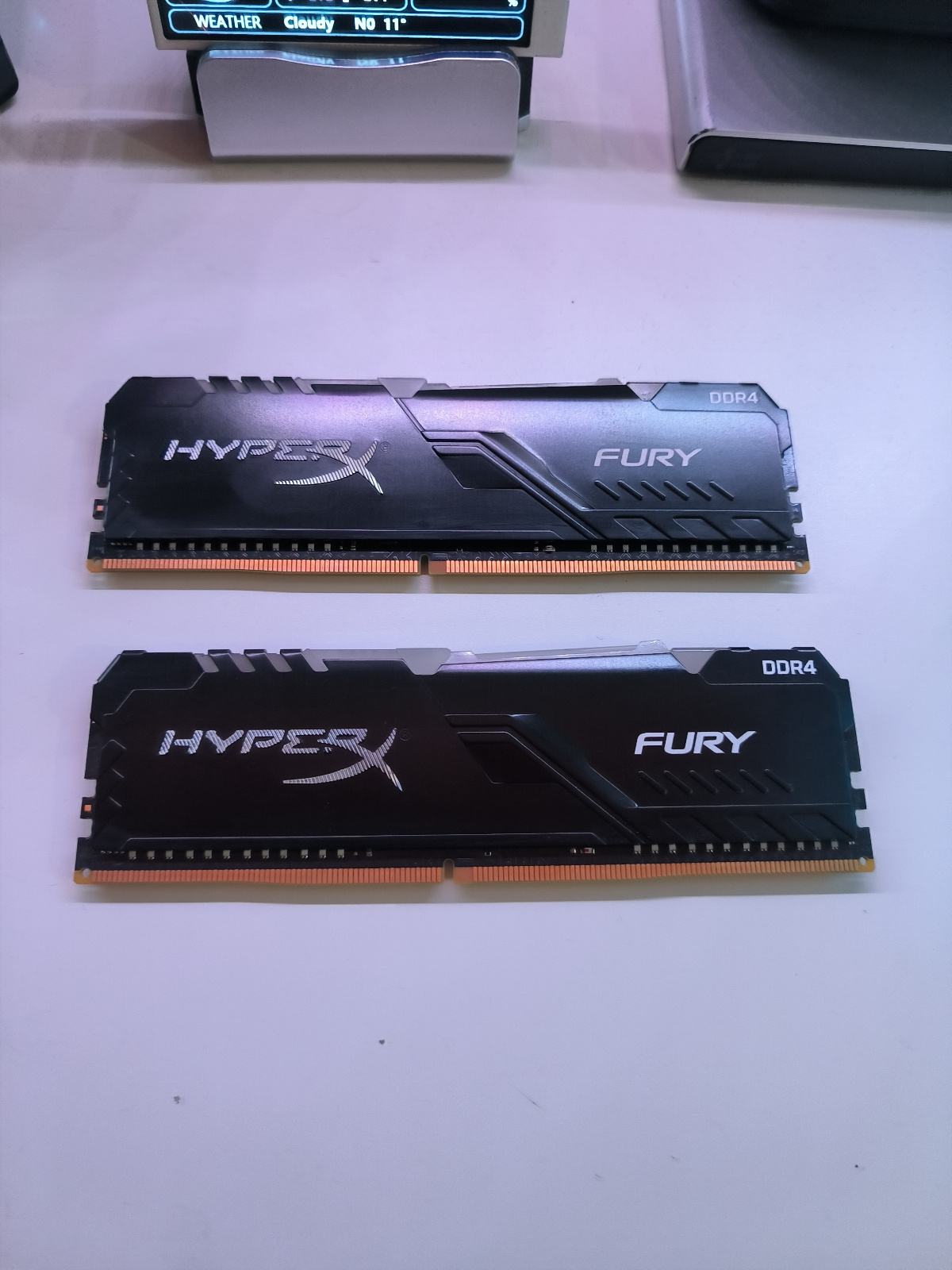 Kingston HyperX Fury Rgb, 2x8gb,3200mhz,ddr4, 40eu,Zg!
