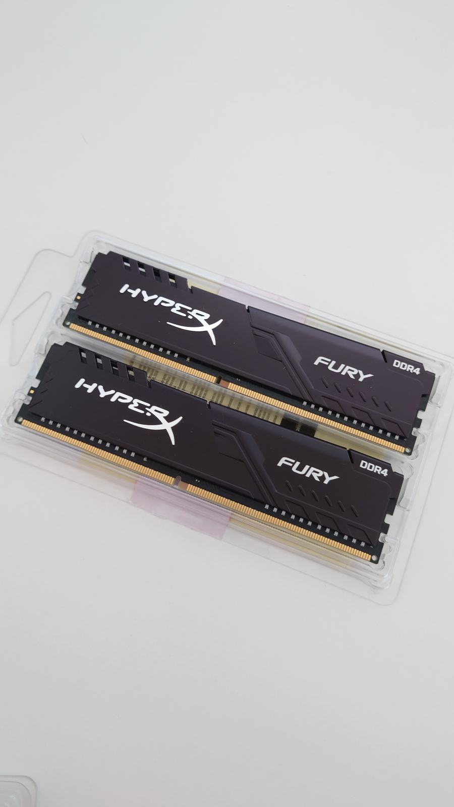 Prodajem - HyperX Fury 16GB DDR4 3600 ( 2x8 GB )