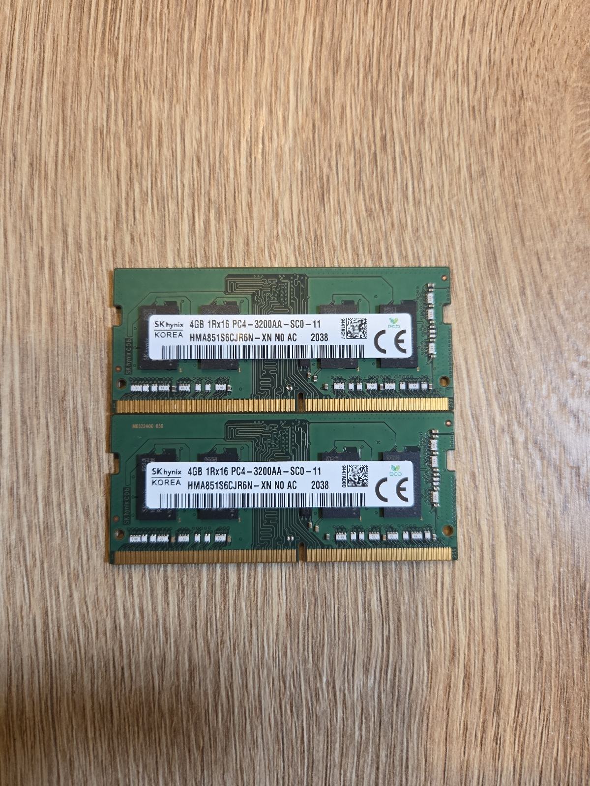 RAM memorije 4GB DDR4 sodimm SKhynix