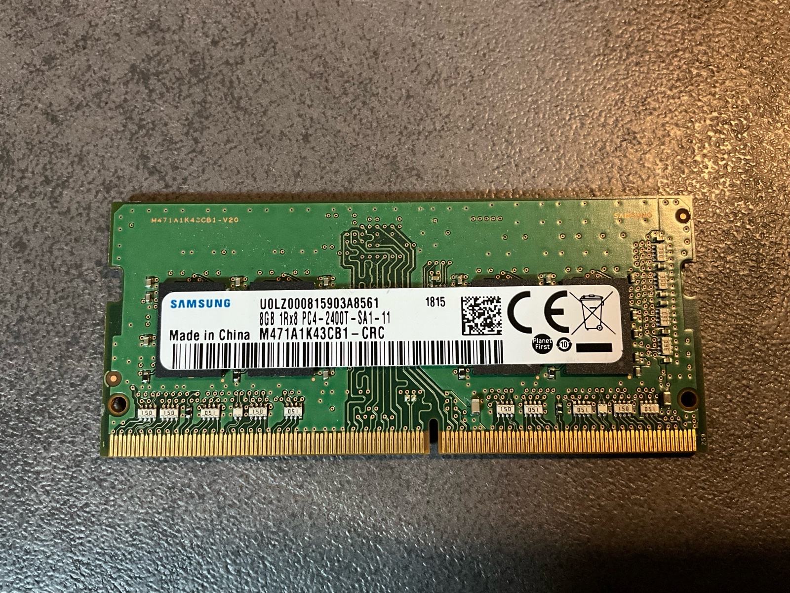 Samsung 8gb soDIMM DDR4 2400 MHz RAM pločica M471A1K43CB1-CRC