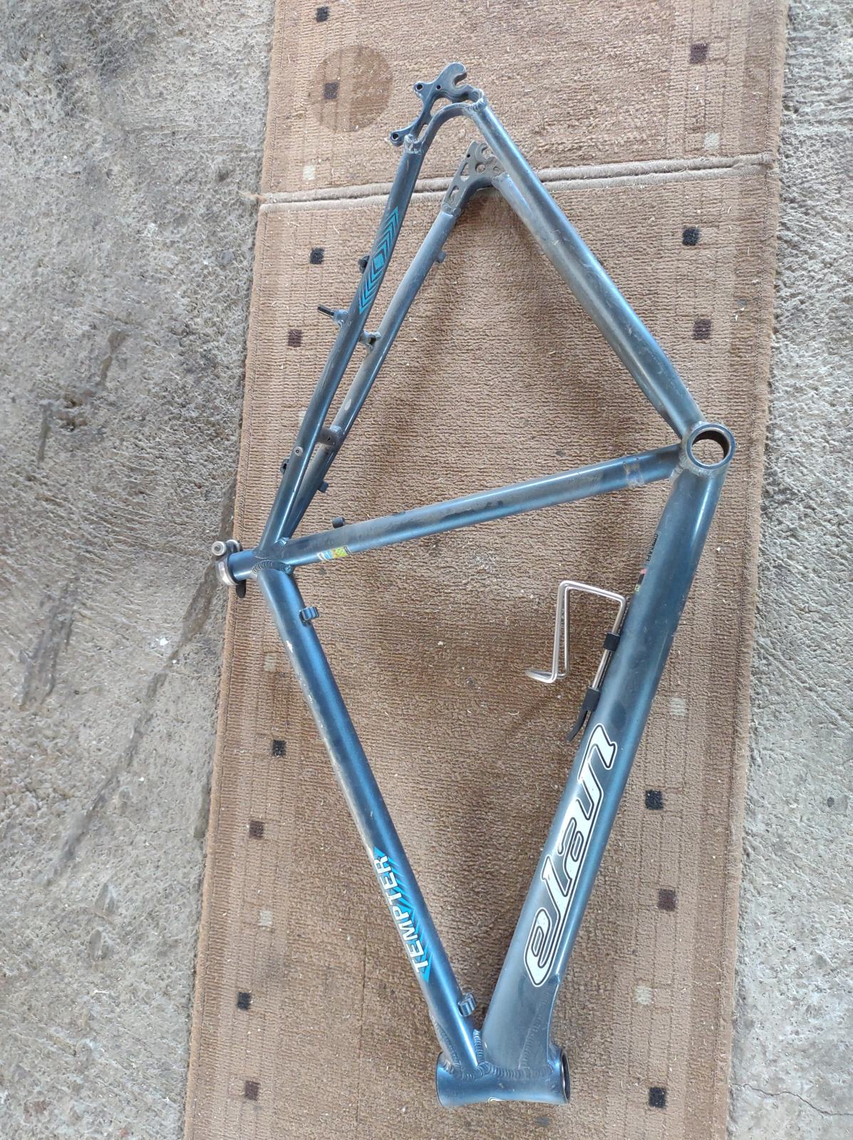 Rama Elan Tempter i Manitou vilica