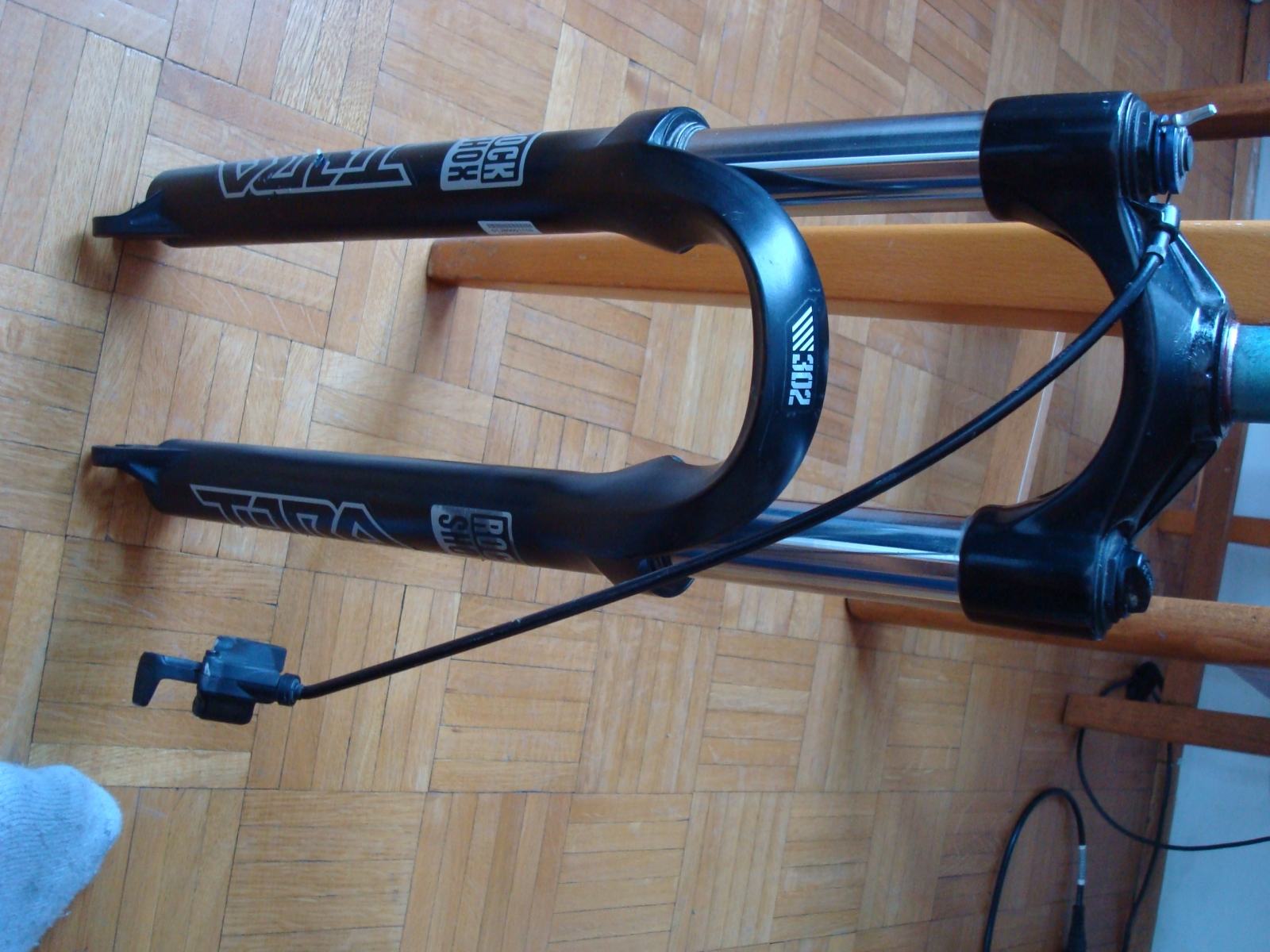 ROCK SHOX TORA 302 100mm