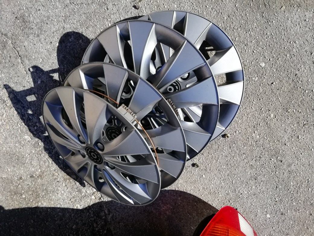 AUTO RATKAPE 13-e.4 kom.KAO NOVE