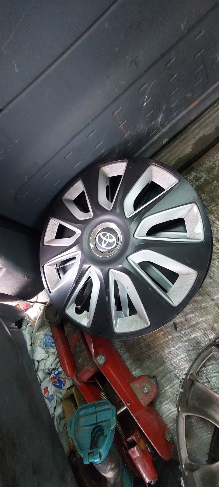 Ratkape Toyota 14 cola...set 35 eura