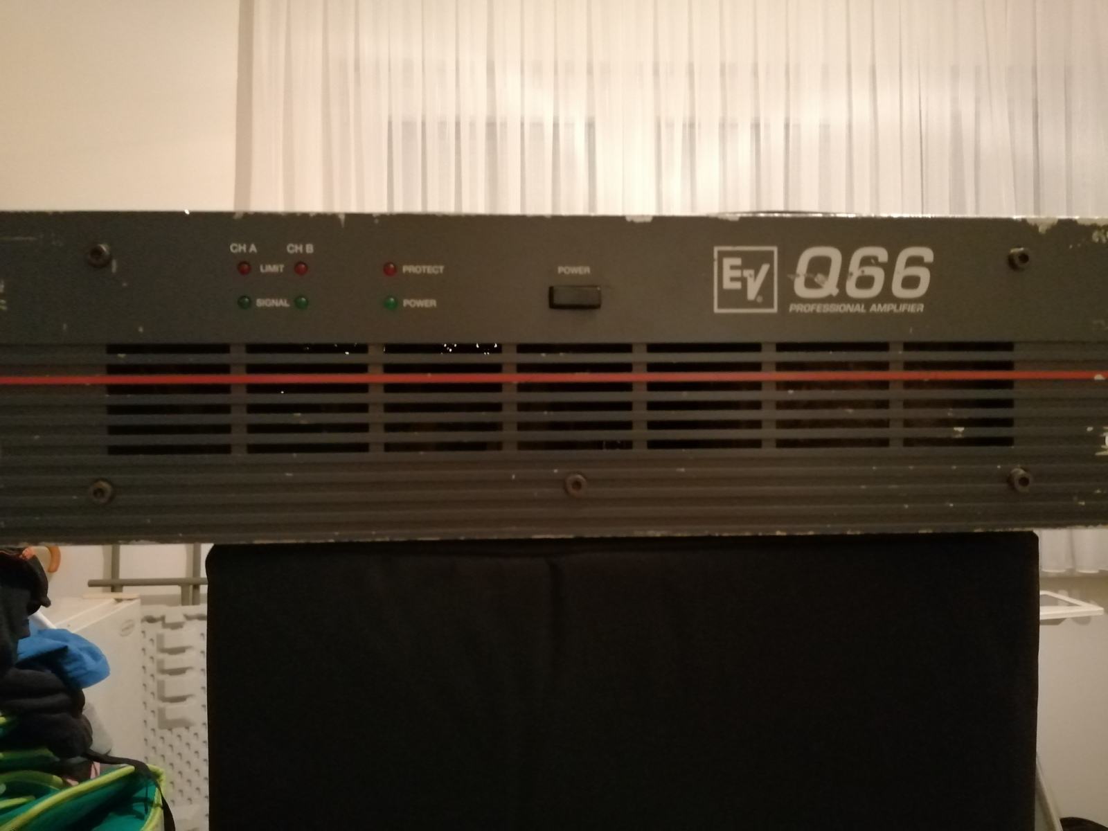 Pojačalo EV Q66 2x600W