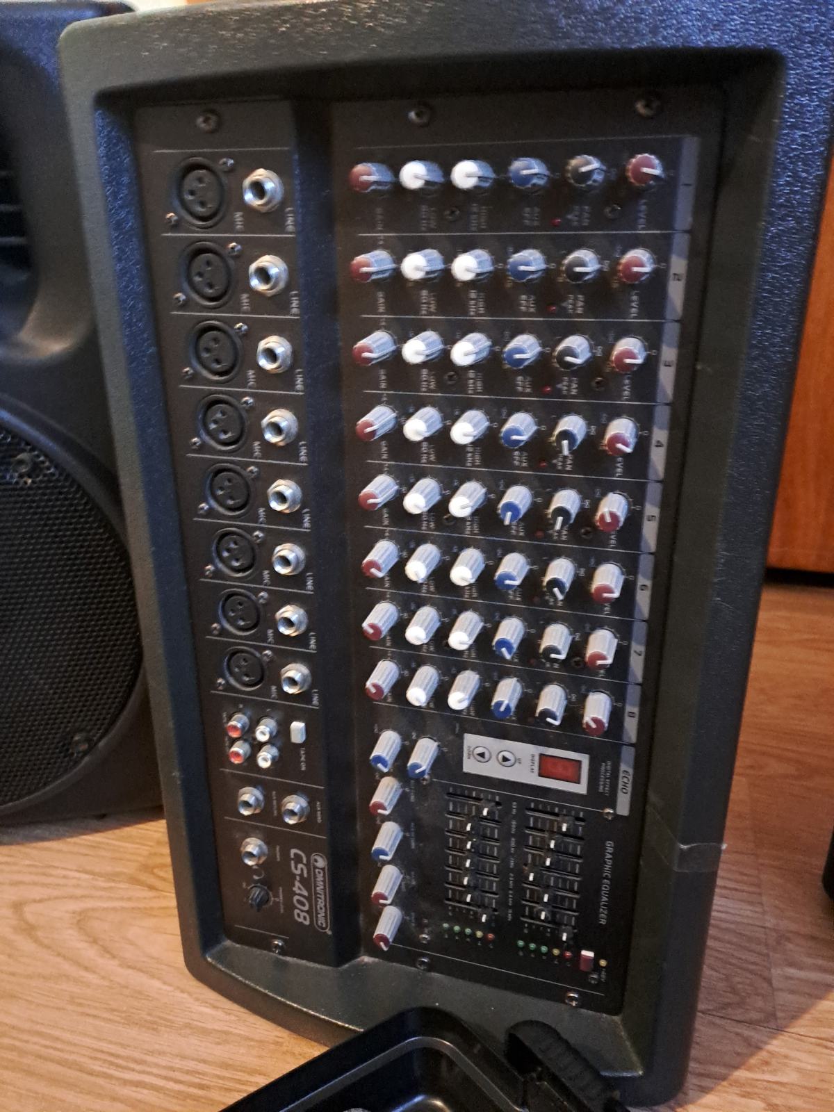 RAZGLASI I POJAČALO