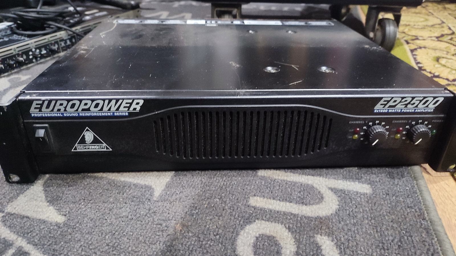Behringer Europower EP2500