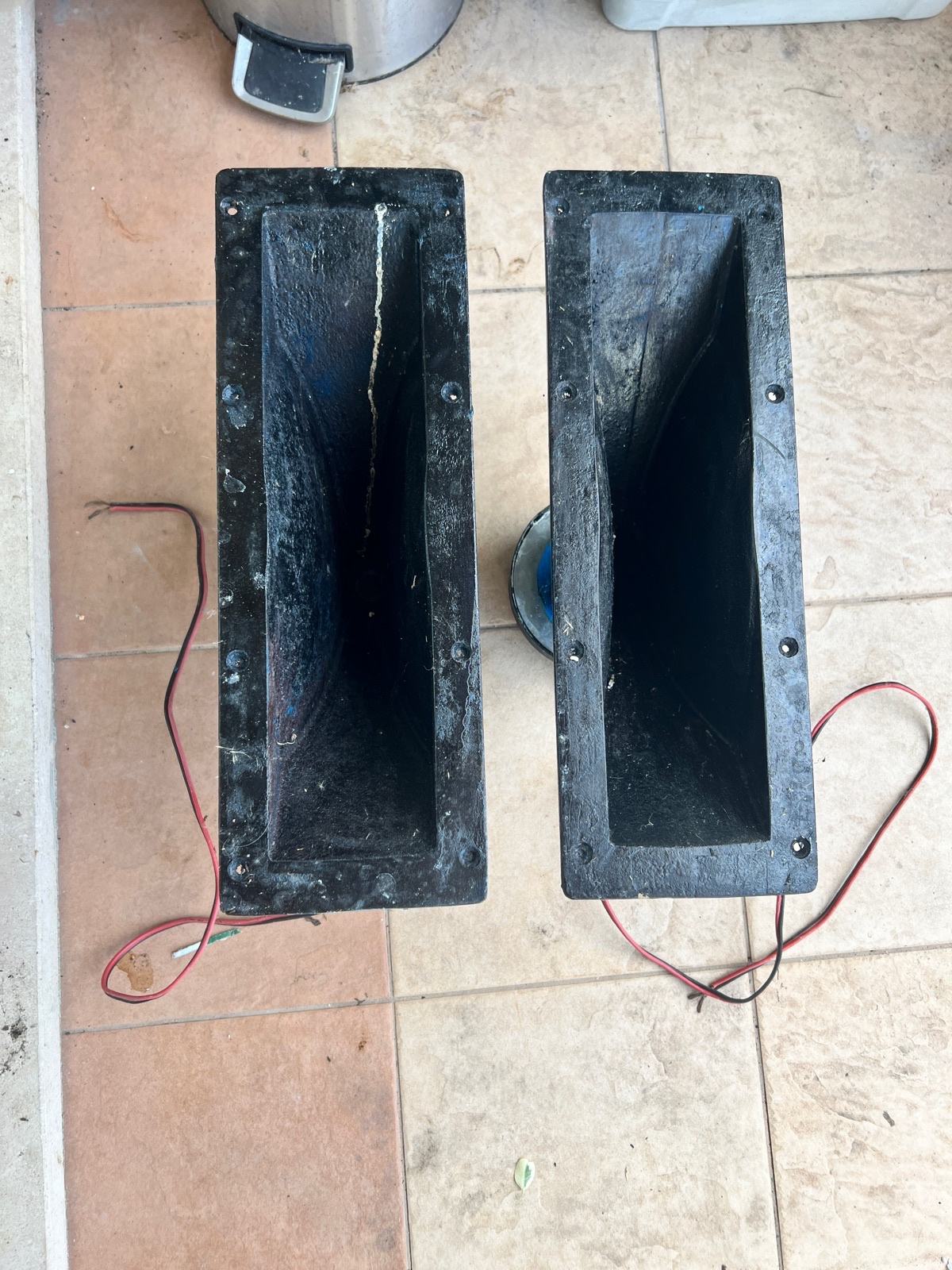 Zvučnike za razglas visoko tonci RCF N481