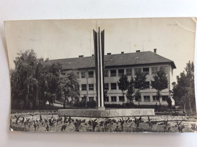 NOVSKA STARA RAZGLEDNICA USTANOVA SPOMENIK 1963.