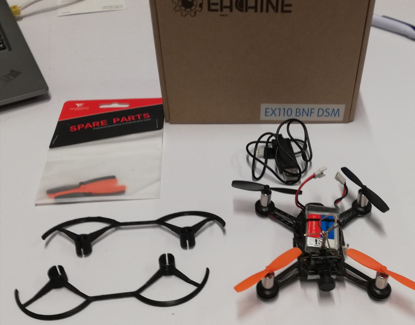 Eachine EX110 Micro FPV Racing Quadcopter *NOVO*