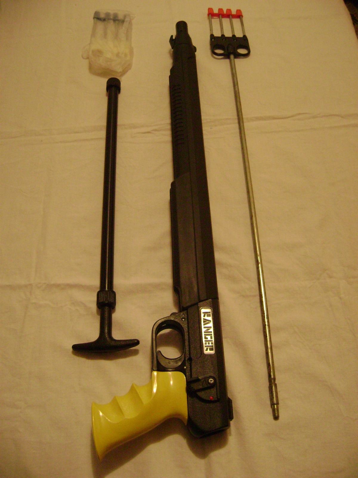 NEKORIŠTENA podvodna puška zrak TECHNISUB RANGER org. techni sub italy