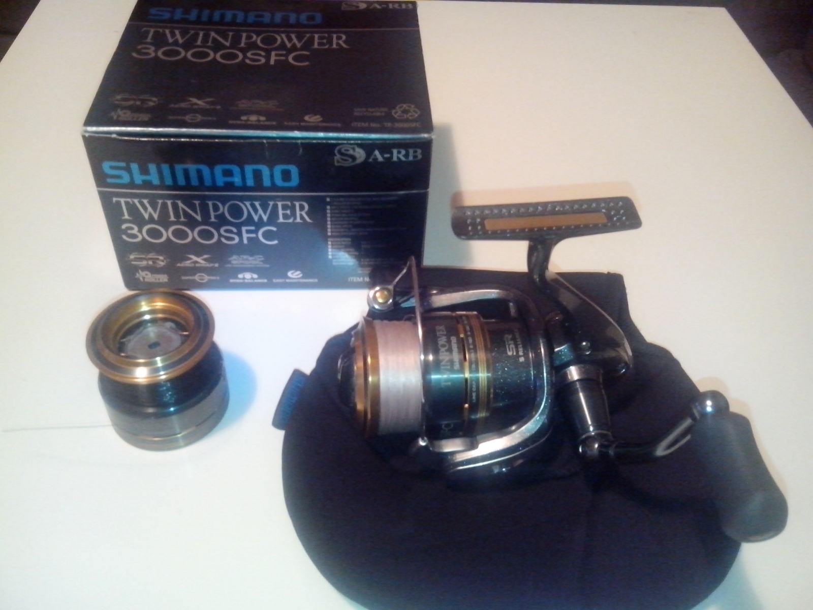 SHIMANO TWIN POWER 3000 SFC