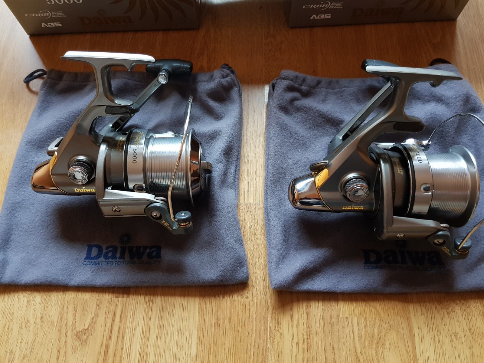 Daiwa Emblem Pro 5000 2kom.