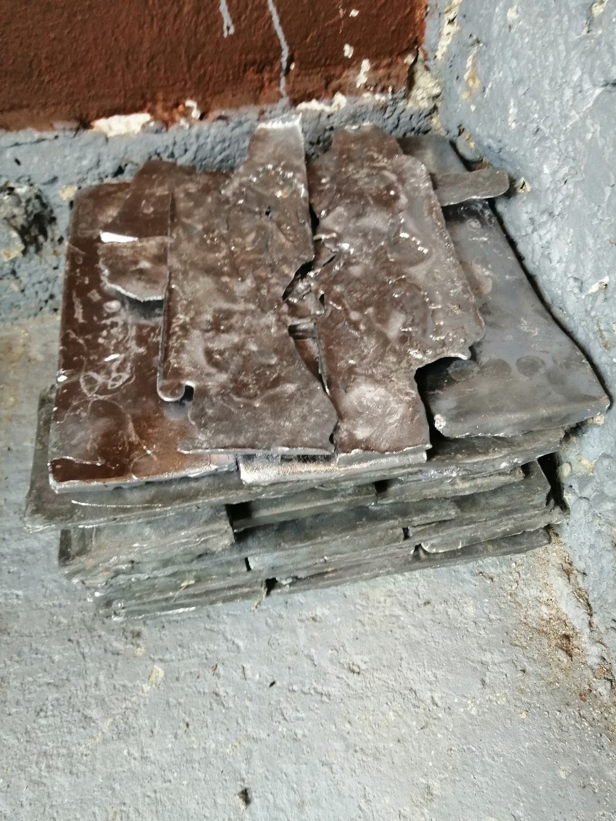 olovo čisto 3,50 eura 1kg