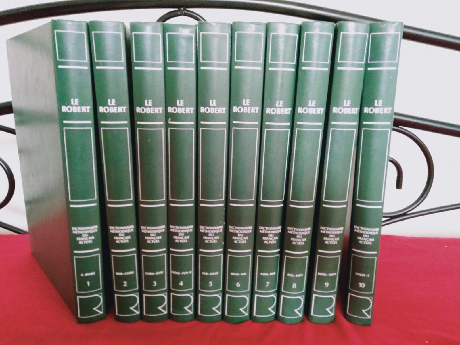 Rjecnik Le Robert Methodique u 10 tomova