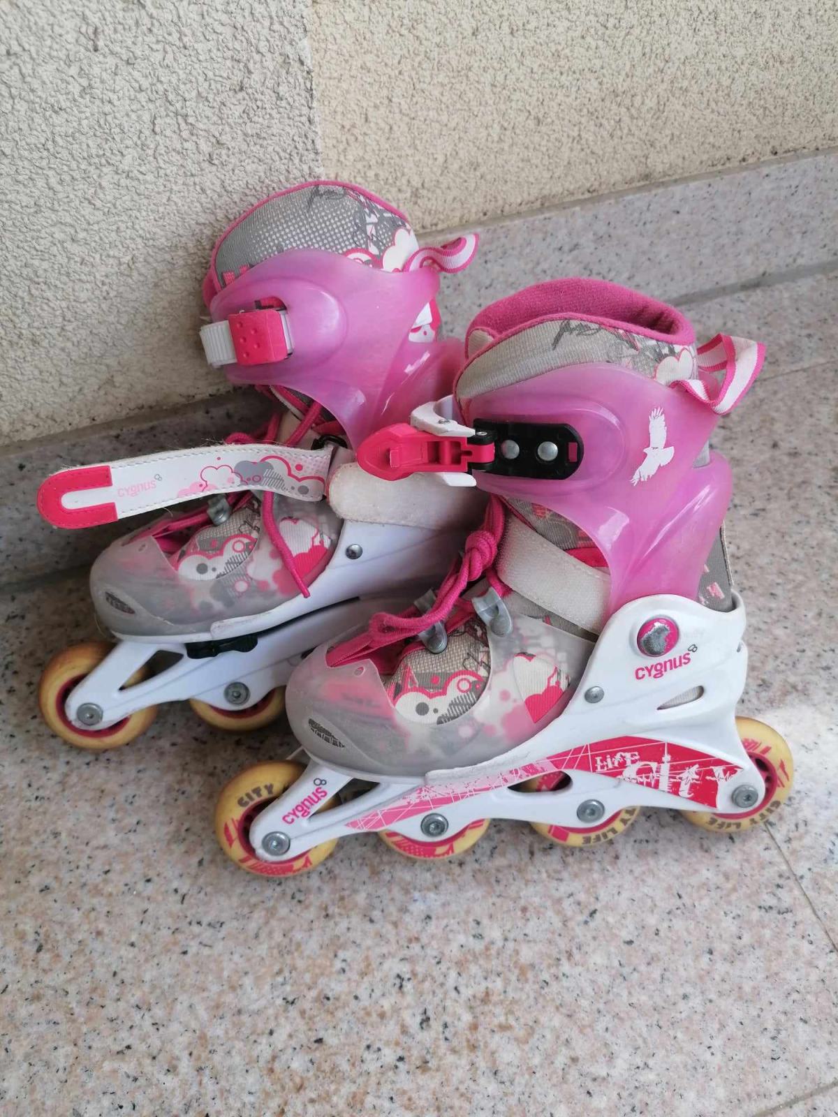 Dječje role br. 30 - 33 (cygnus)