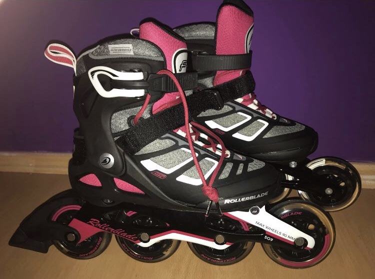 Role Rollerblade NOVE! 37