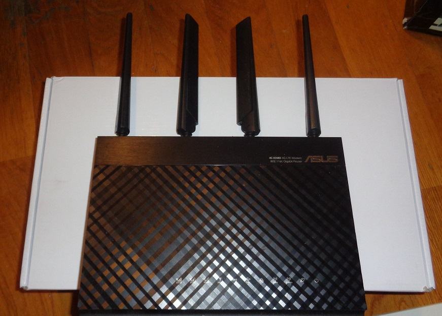 ASUS 4G AC68U Router
