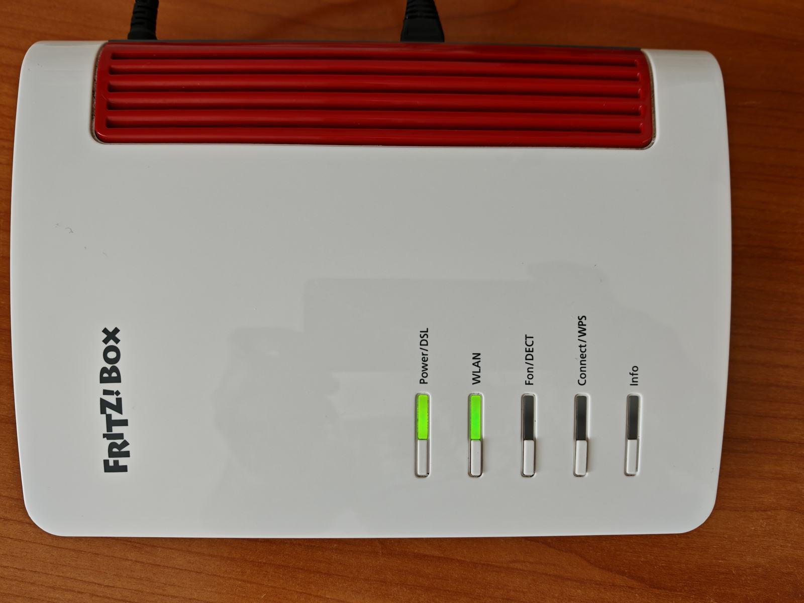 AVM Fritz!Box 7530 ruter, ADSL and VDSL, kratko korišten.