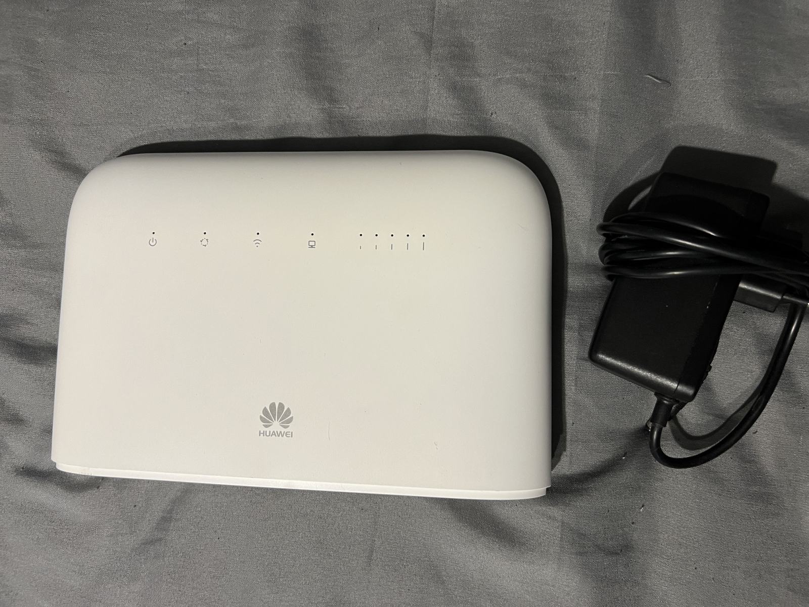 Huawei B715 router