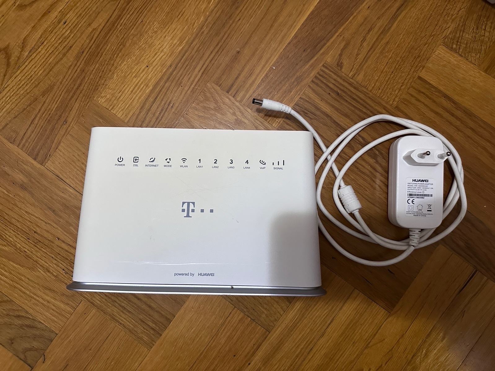 Huawei HA35-11 hybridni wifi router/switch
