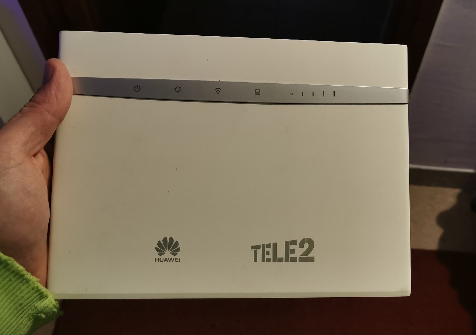 Huawei ruter + 2 antene