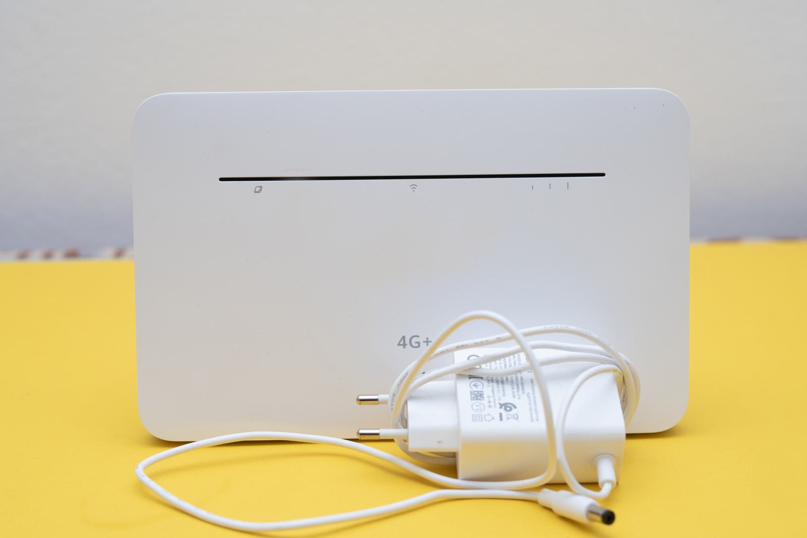 HUAWEY (SoyeaLink) B535-333 4G+ mobilni router