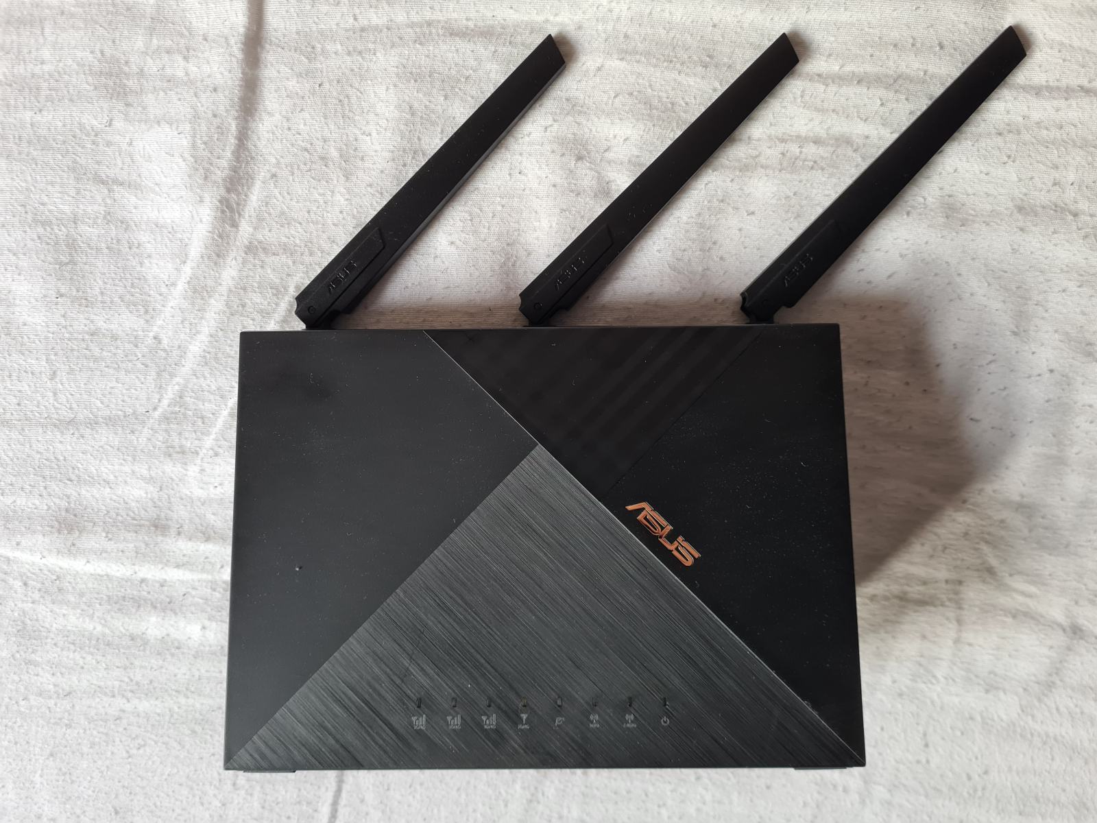Router Asus 4G-AX56, 4G LTE, WiFi 6, Dual band 2.4GHz/5GHz, 1×WAN, 4×L