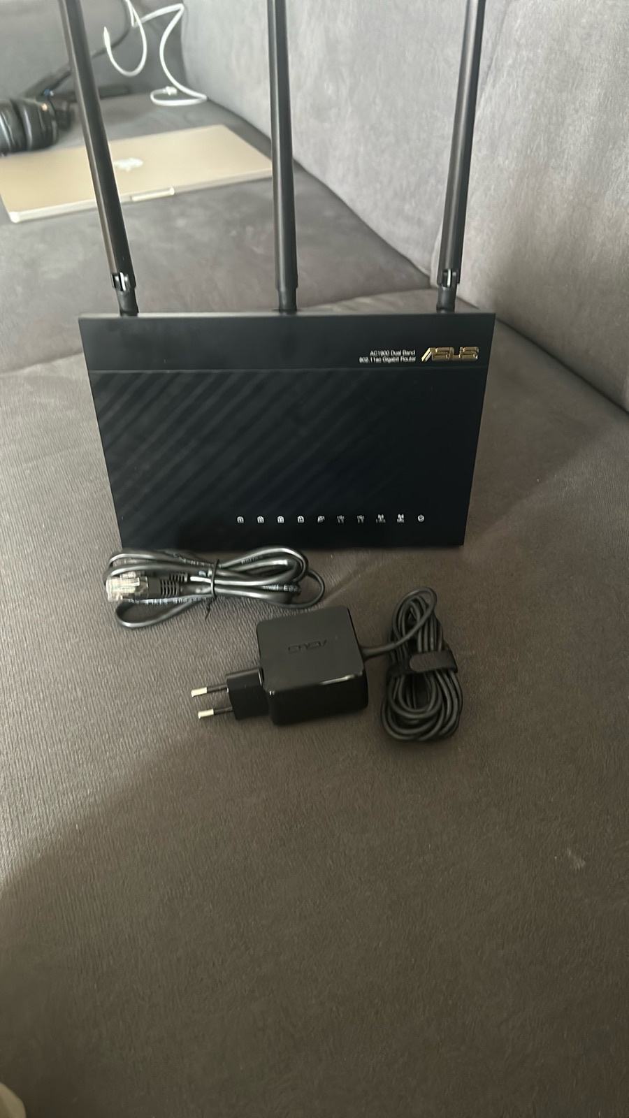 Router Ausu RT-AC68-U V2