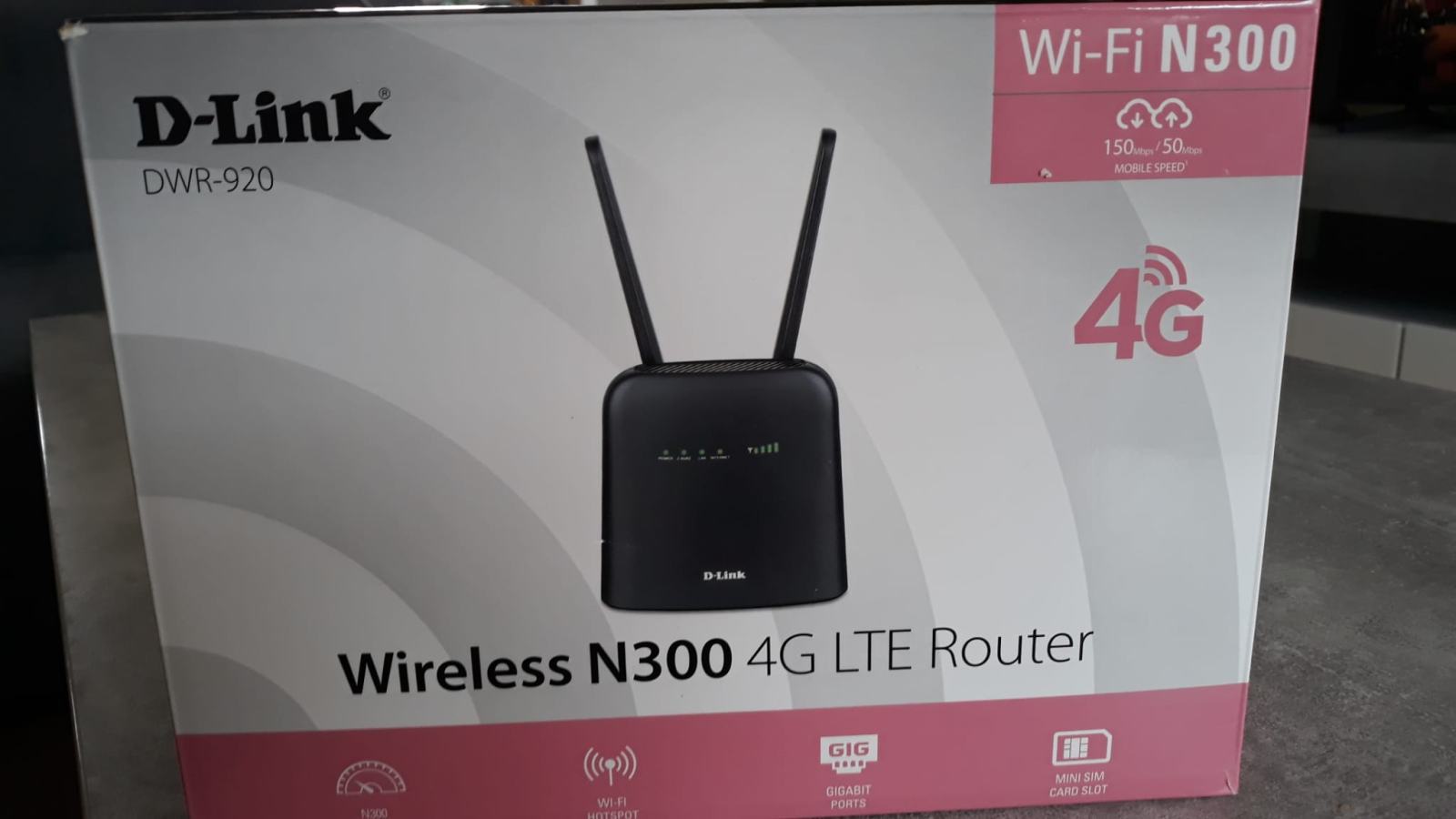 Router Wi-Fi N300 , Ruter sa utorom za SIM karticu