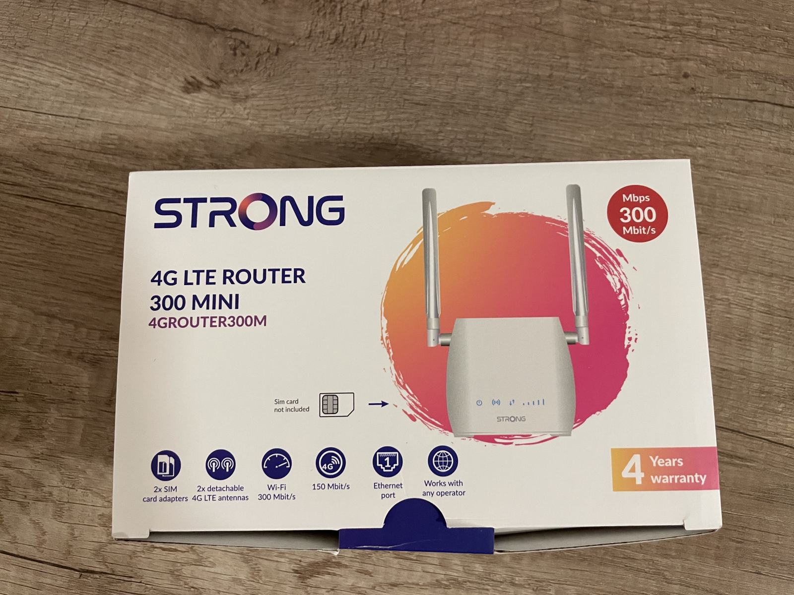 STRONG 4GROUTER300M router; 4g lte; sim