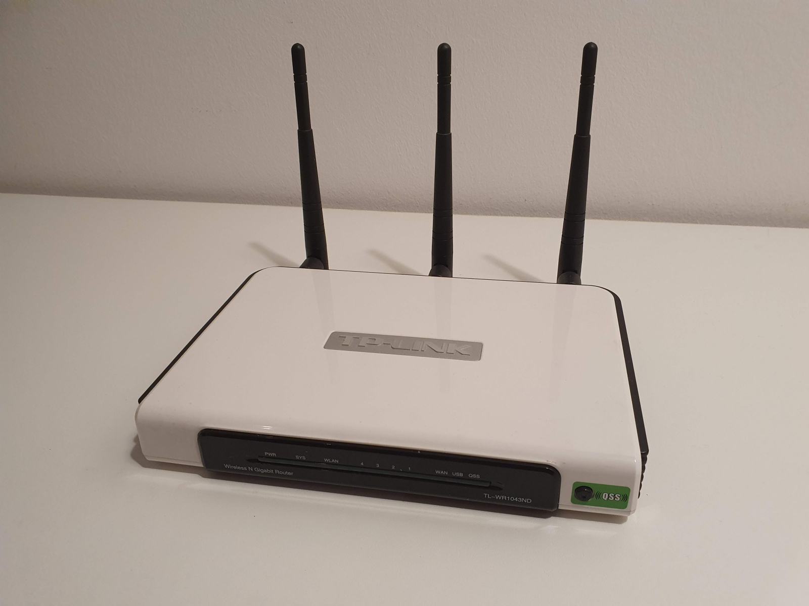 TP-Link TL-WR1043ND Wireless N Gigabit Router