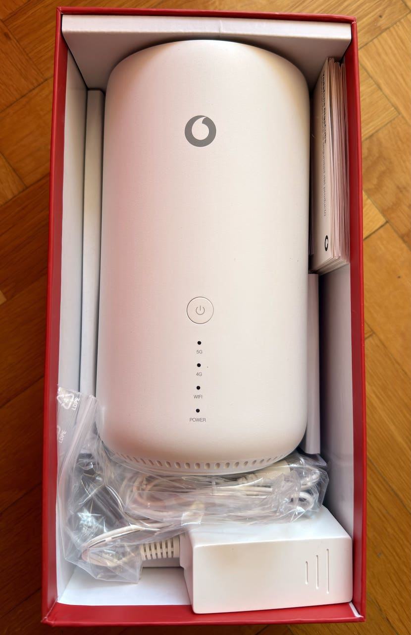 Vodafone GigaCube 5G T21 HH500V Linkhub 5G Router