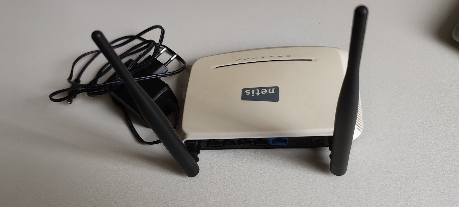 wireless router netis WF2419 300 Mbps