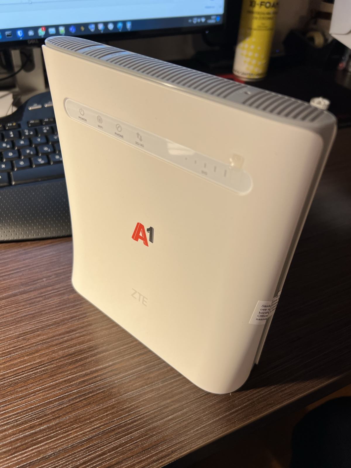 ZTE 4G Wireless Router MF286R