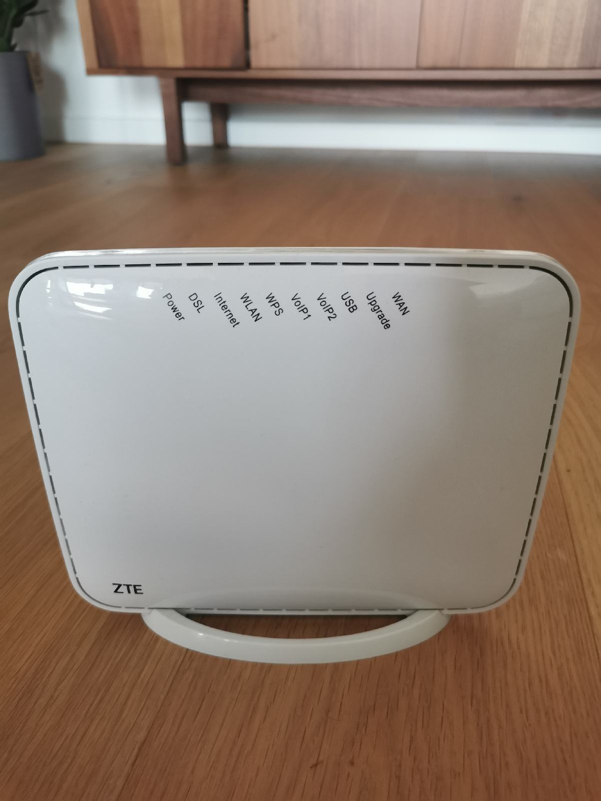 ZTE Home Gateway ZXDSL 931 VII