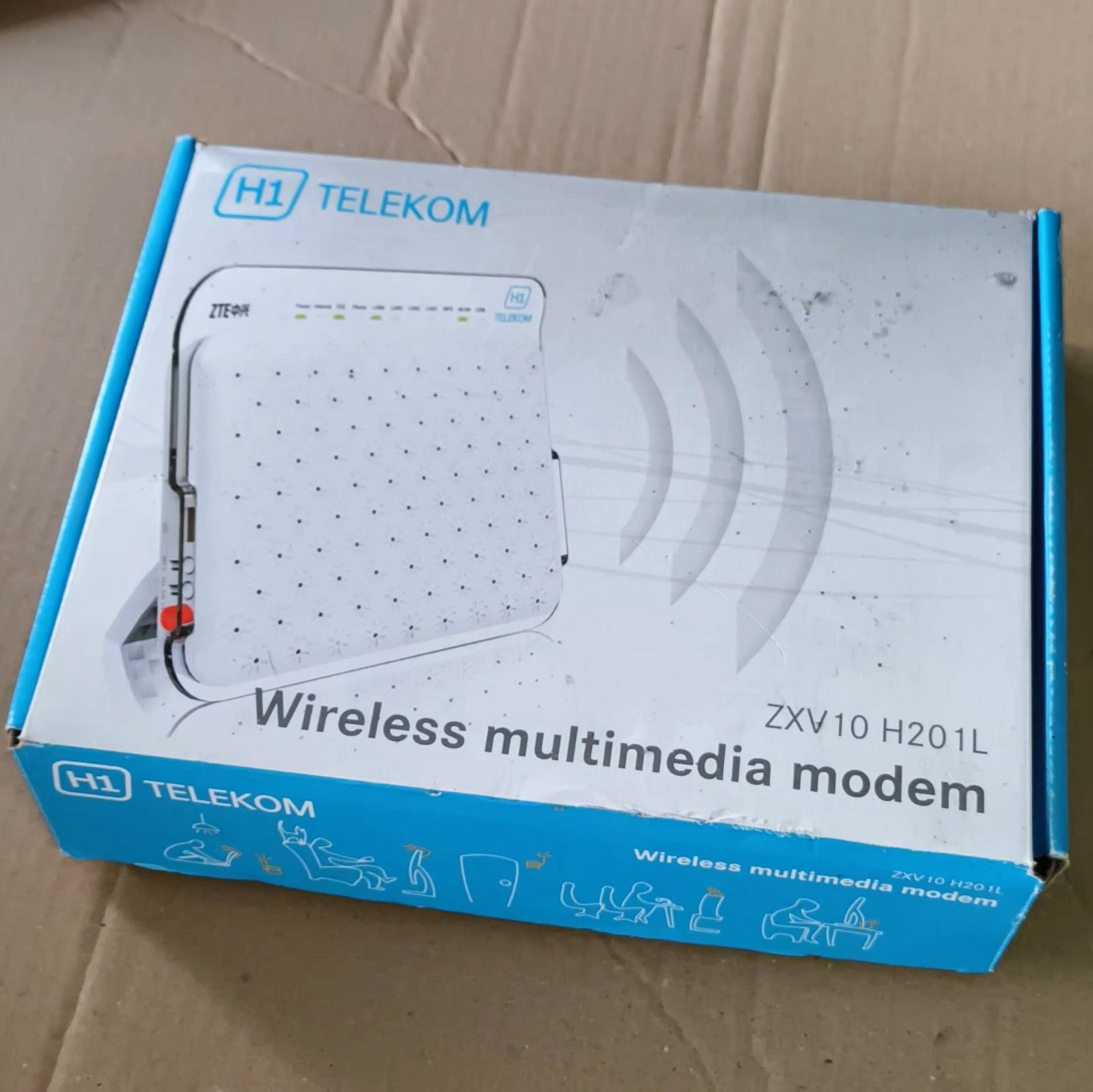 ZTE ZXV10 H201L ADSL router