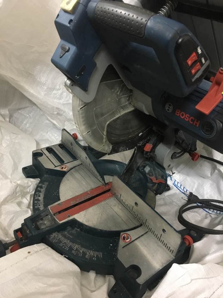 Bosch stolni cirkular