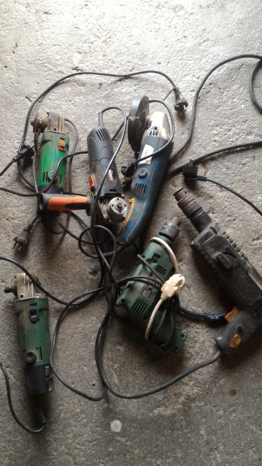 Brusilice i busilice, poluispravne