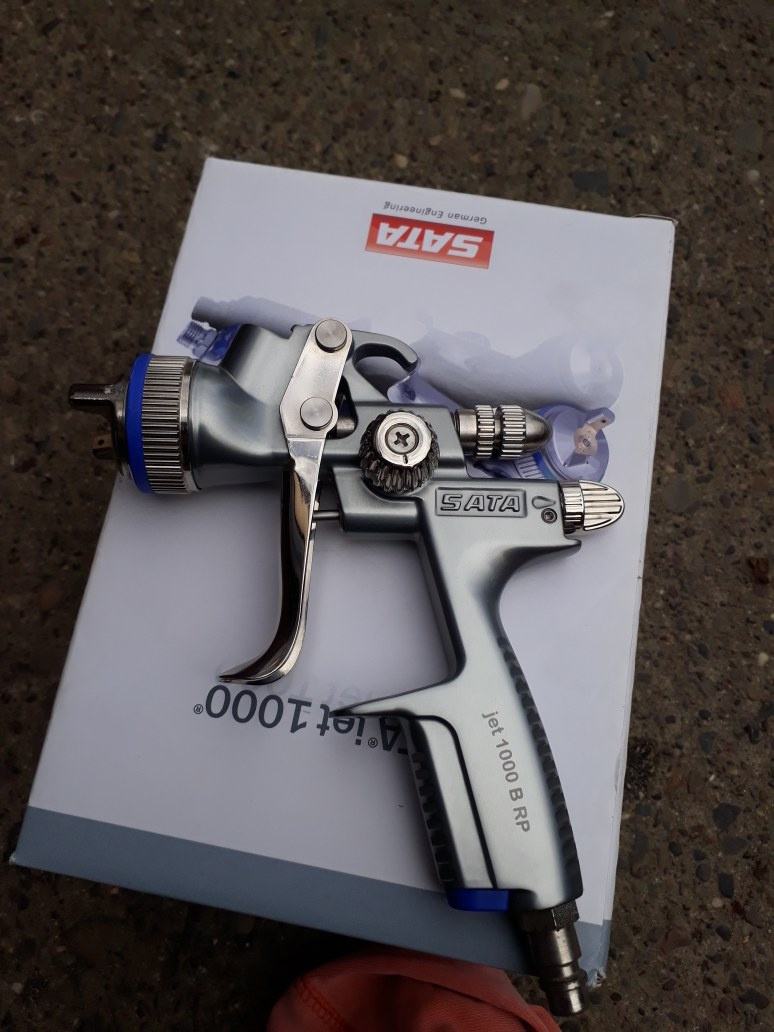 Sata šprica 1000 b rp