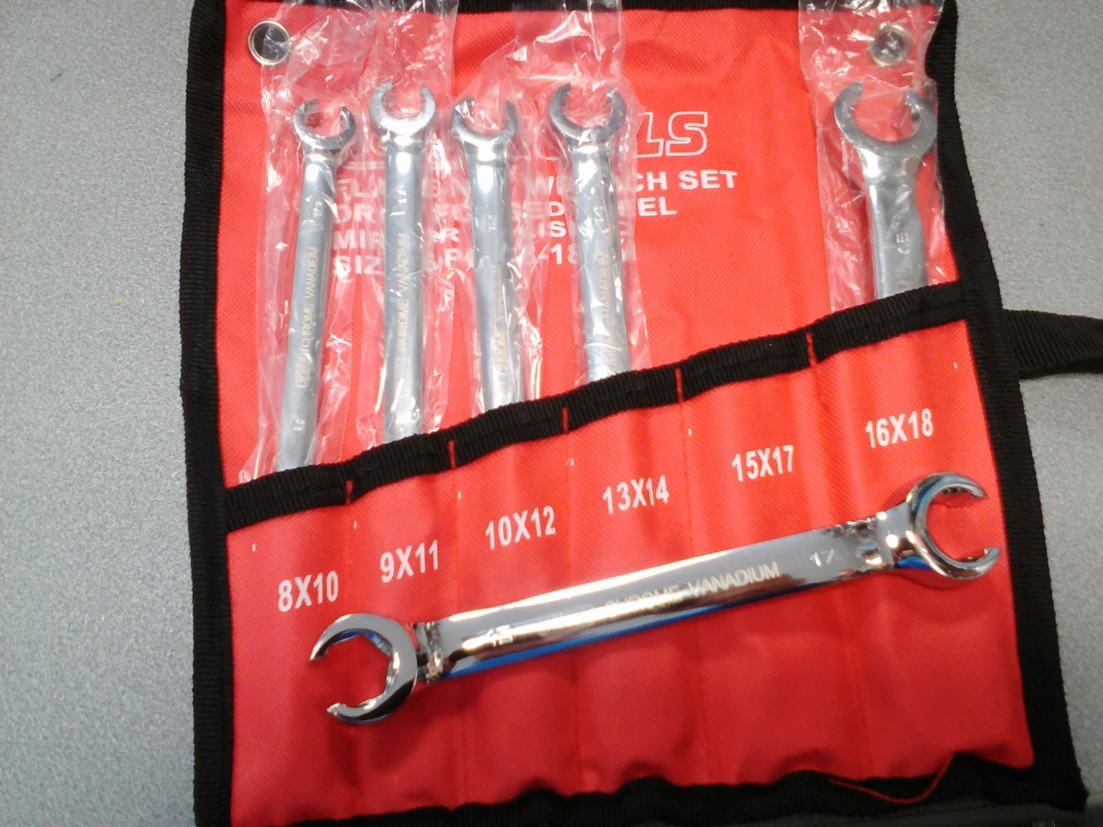 Set ključeva za matice i spojeve cijevi lajtunga kočnica