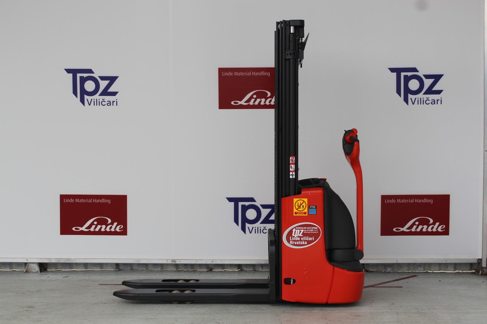 Visokopodizni viličar Linde L12, 1.200 kg, elektro - E0012T