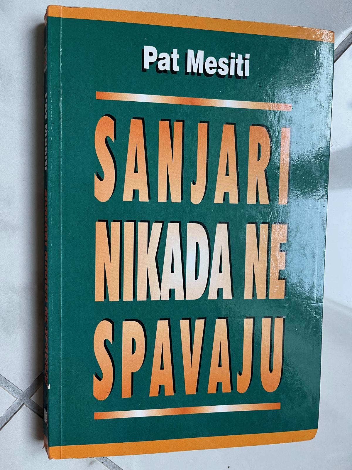 Mesiti, SANJARI NIKADA NE SPAVAJU