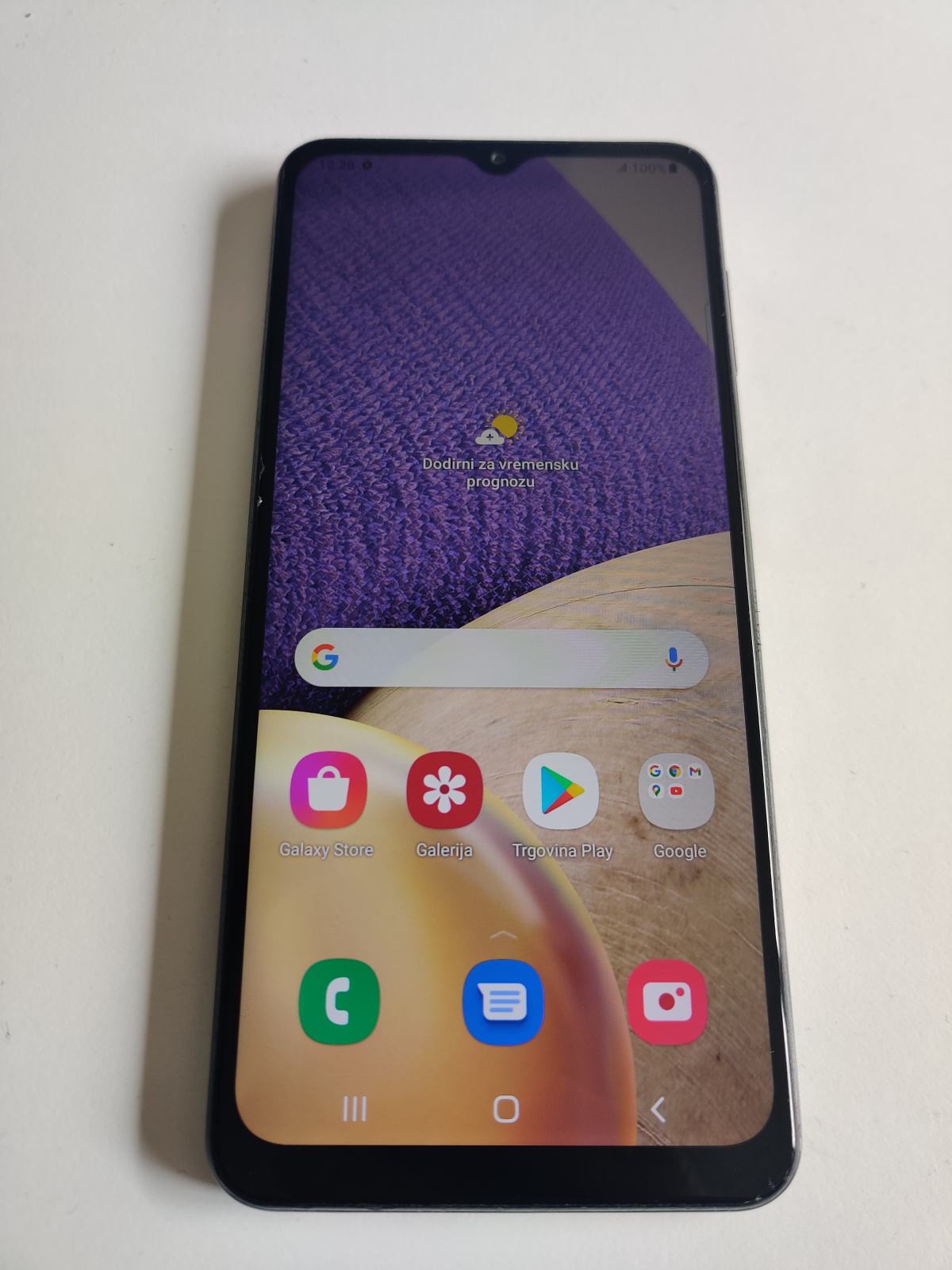 Samsung Galaxy A32 5g,4 GB RAM/64 GB ROM, sa punjačem