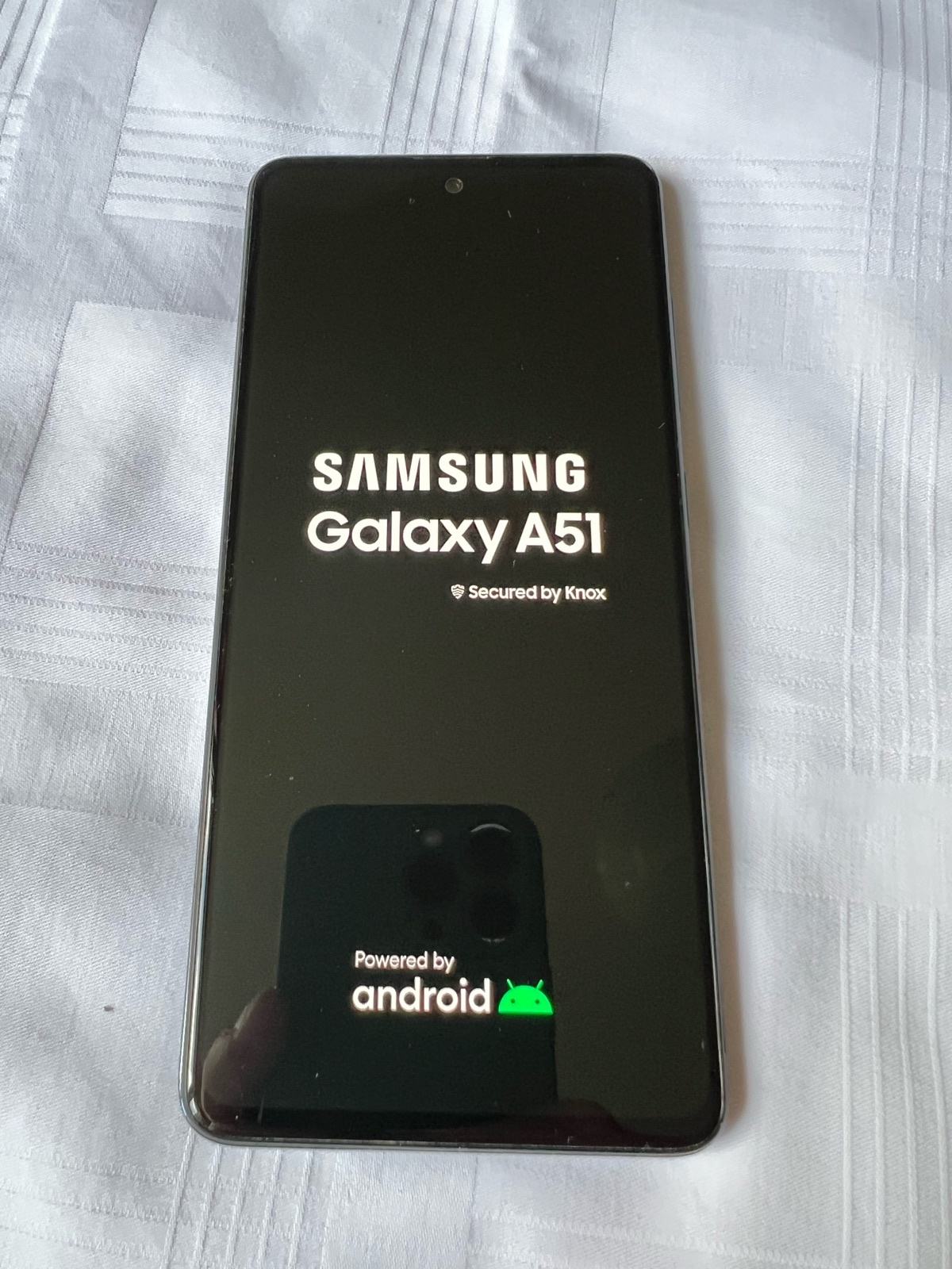 SAMSUNG GALAXY A51 4GB RAM,128GB ROM,CRNI, STANJE 9/10