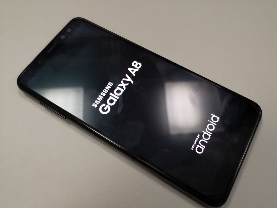 Samsung Galaxy A8 (2018) DUOS