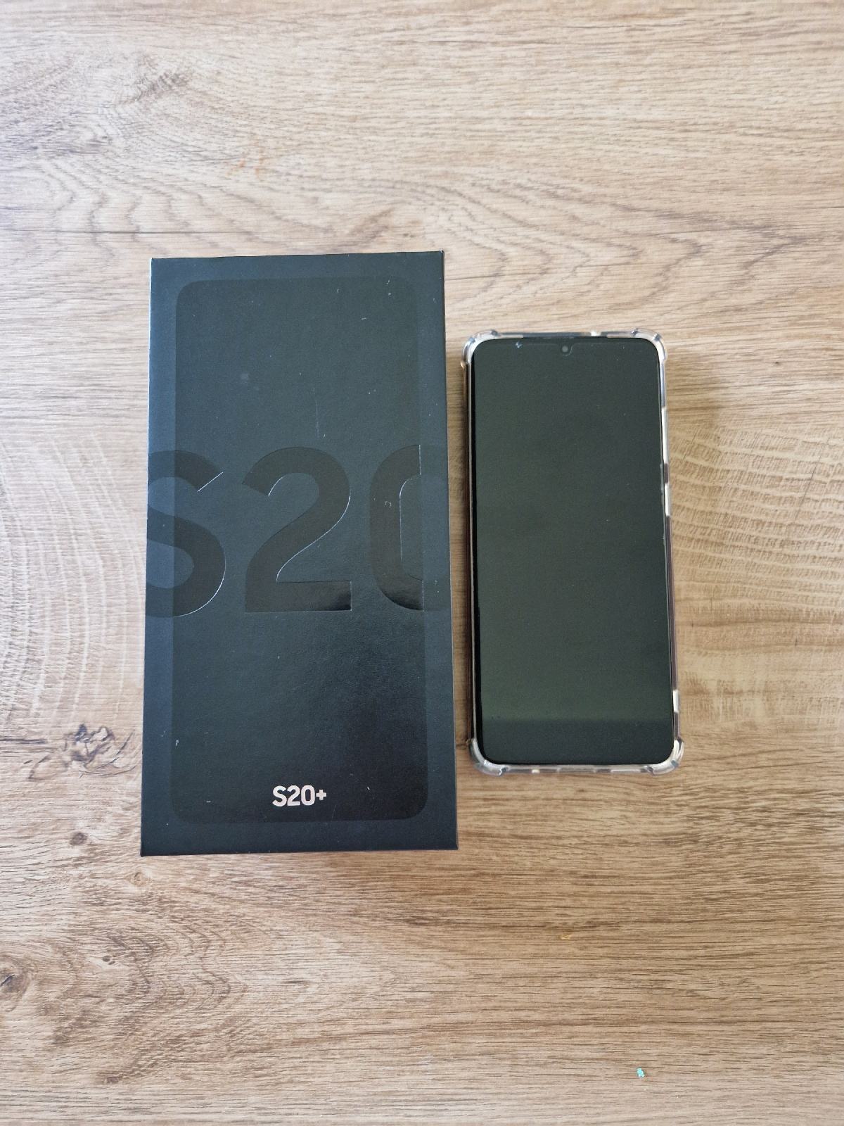 Prodajem mobitel Samsung S20+