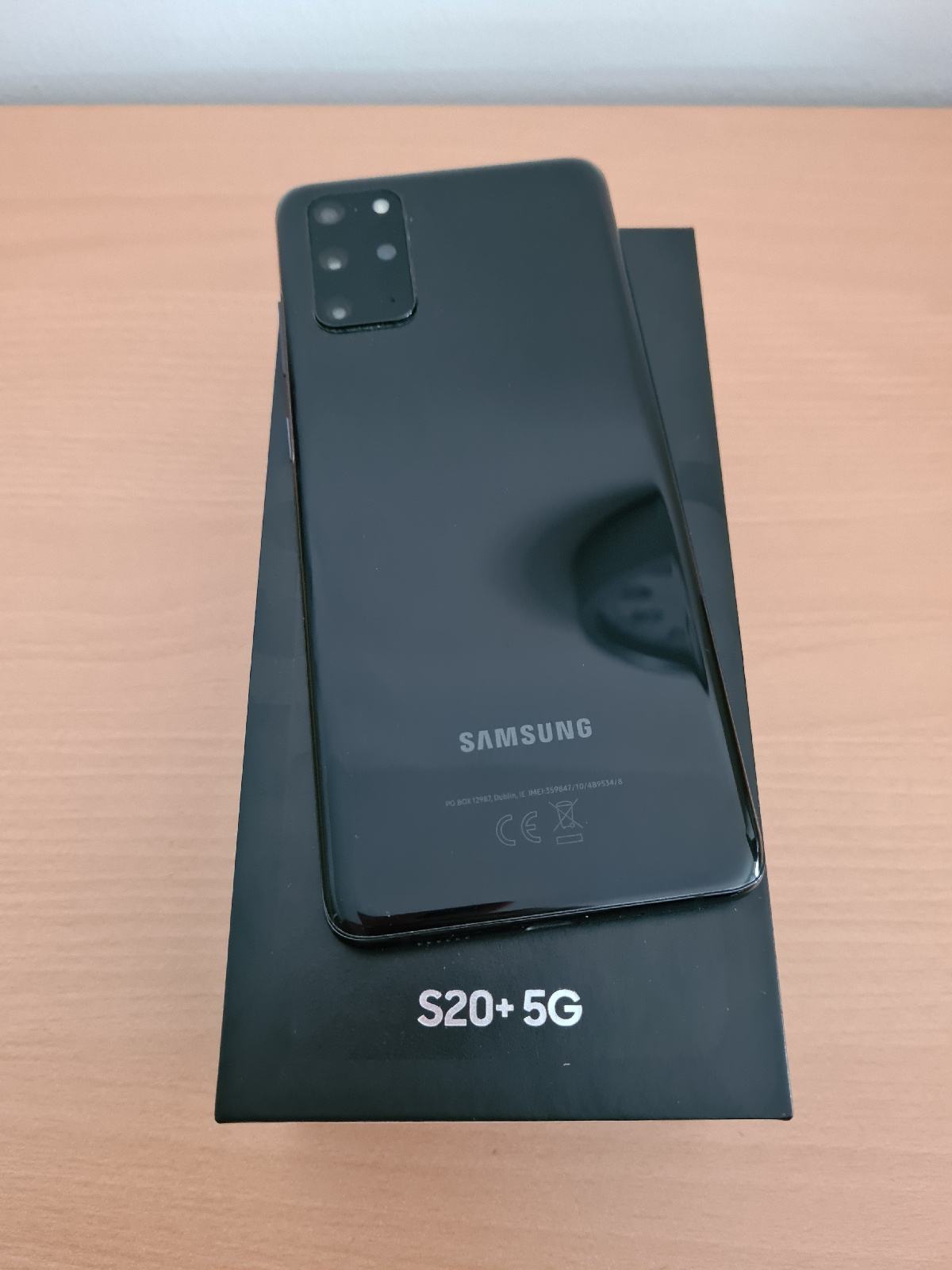 SAMSUNG GALAXY S20+ 5G BLACK DUOS JAČI MODEL 12/128GB★MASKICA, PUNJAČ!