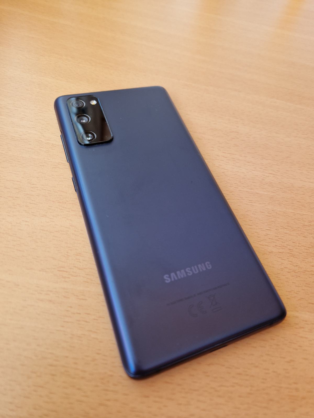 Samsung galaxy S20 FE Cloud Navy 128GB